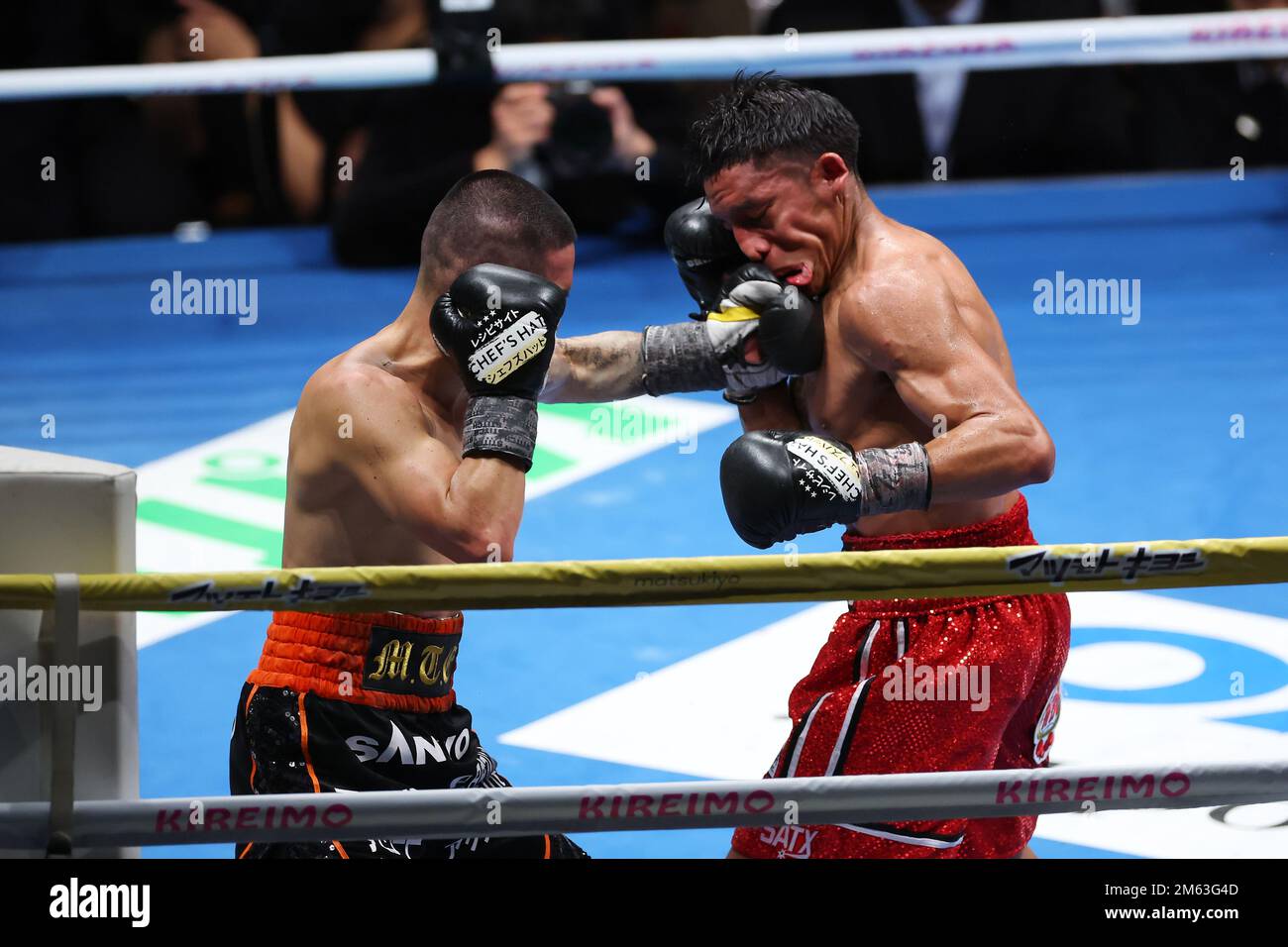 (L to R) Kazuto Ioka (JPN), Joshua Franco (USA), DECEMBER 31, 2022 - Boxing : WBA/WBO Super ...