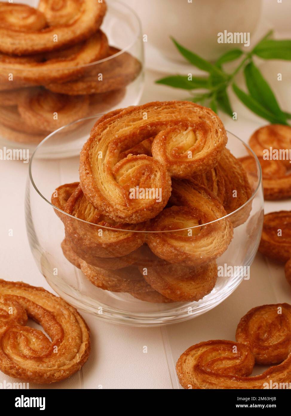 Palm leaf meal hi-res stock photography and images - Alamy