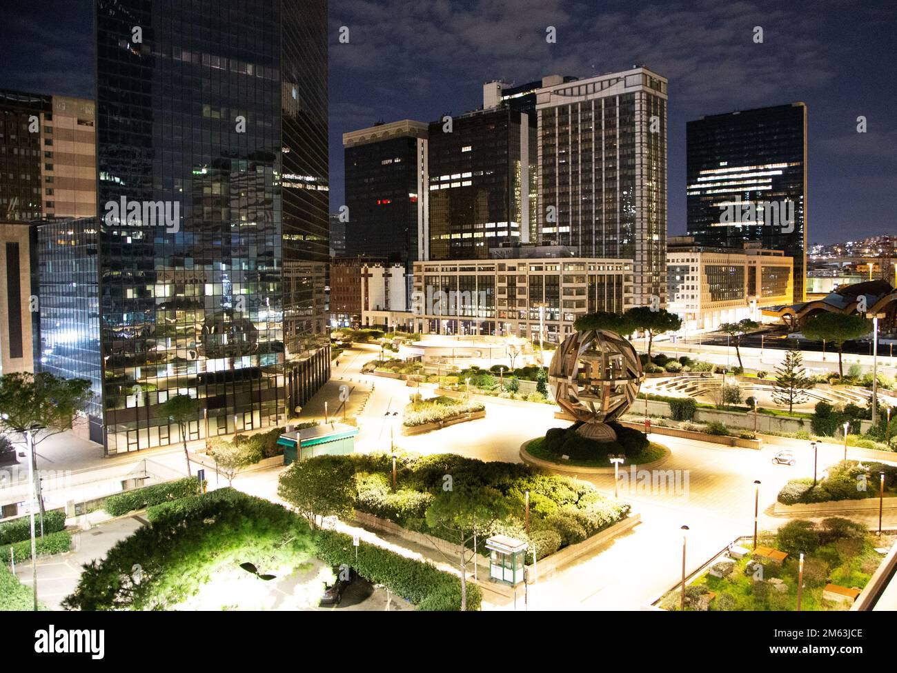 Highway night business hi-res stock photography and images - Alamy