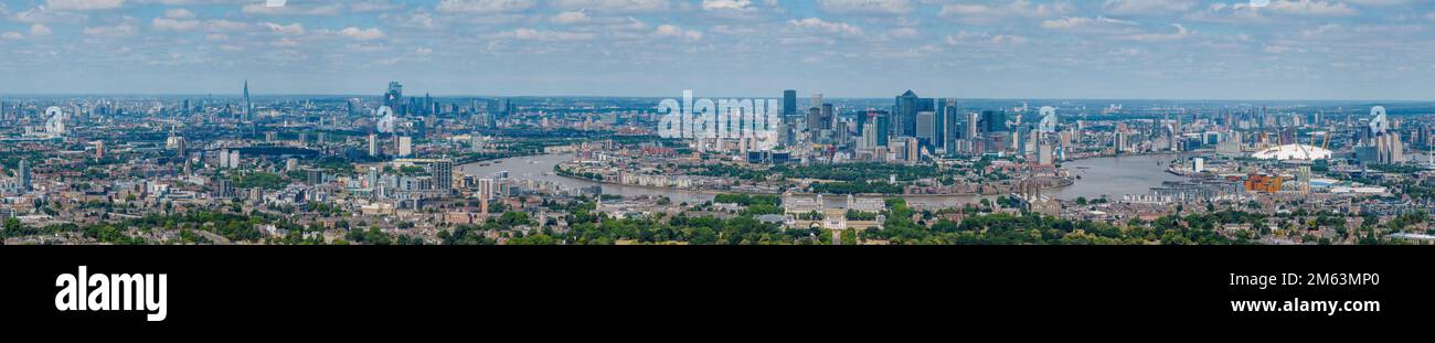 London Canary Wharf, City of London, Greenwich Naval College, the o2 ...