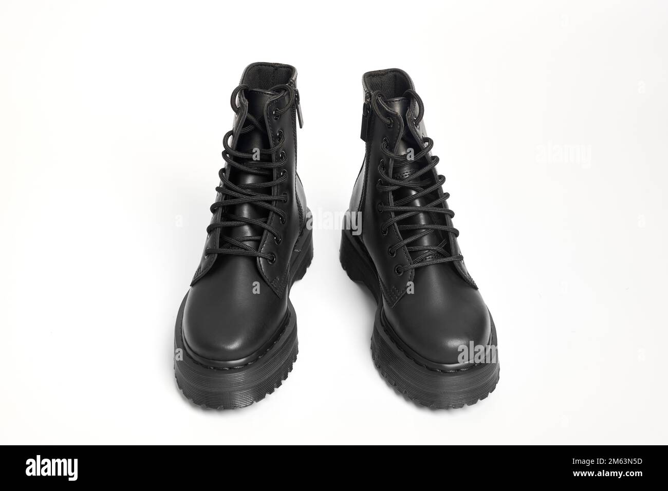 Black women combat boots on high heel platform with lug soles on ...