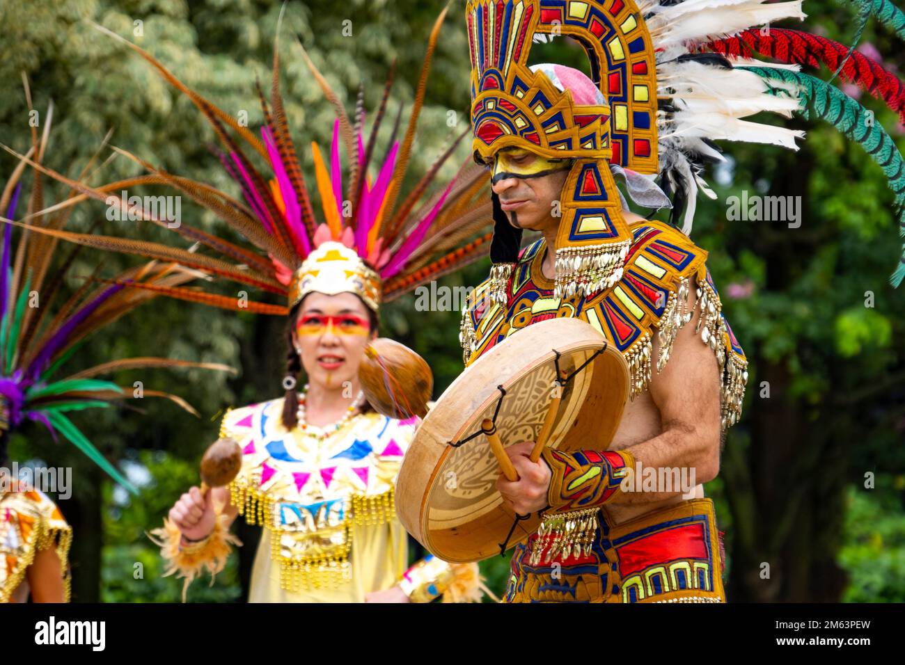 Dancer performance artistry hi-res stock photography and images - Alamy