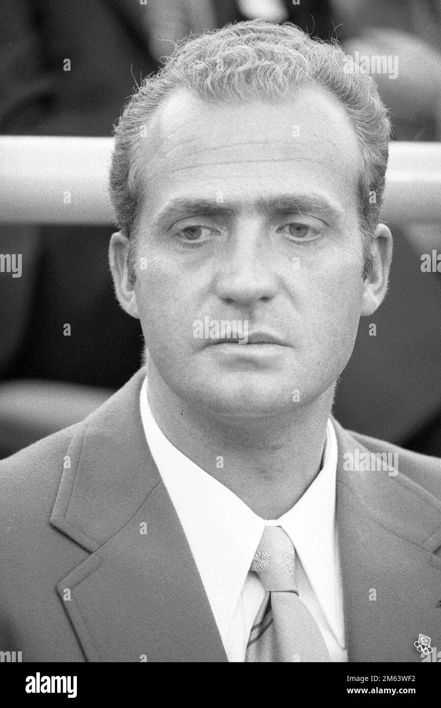 ARCHIVE PHOTO: The Spanish King JUAN CARLOS celebrates his 85th ...