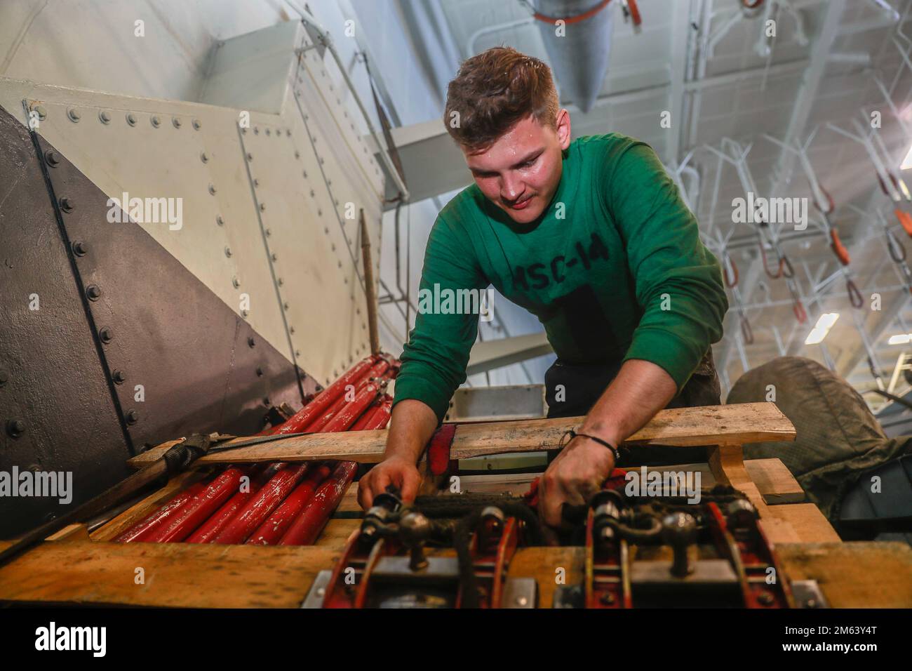 SOUTH CHINA SEA (March 30, 2022) Aviation Electrician’s Mate Airman Joseph Meyer, from Milwaukee ...