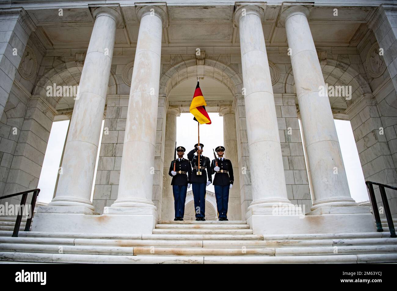 A color guard from the 3d U.S. Infantry Regiment (The Old Guard) carry ...