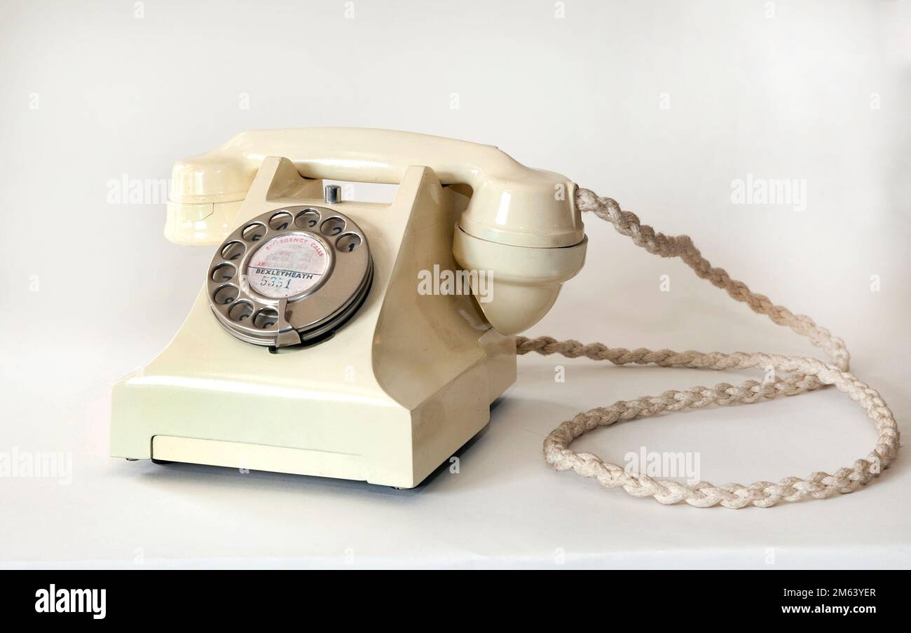 1950s telephone british hi-res stock photography and images - Alamy