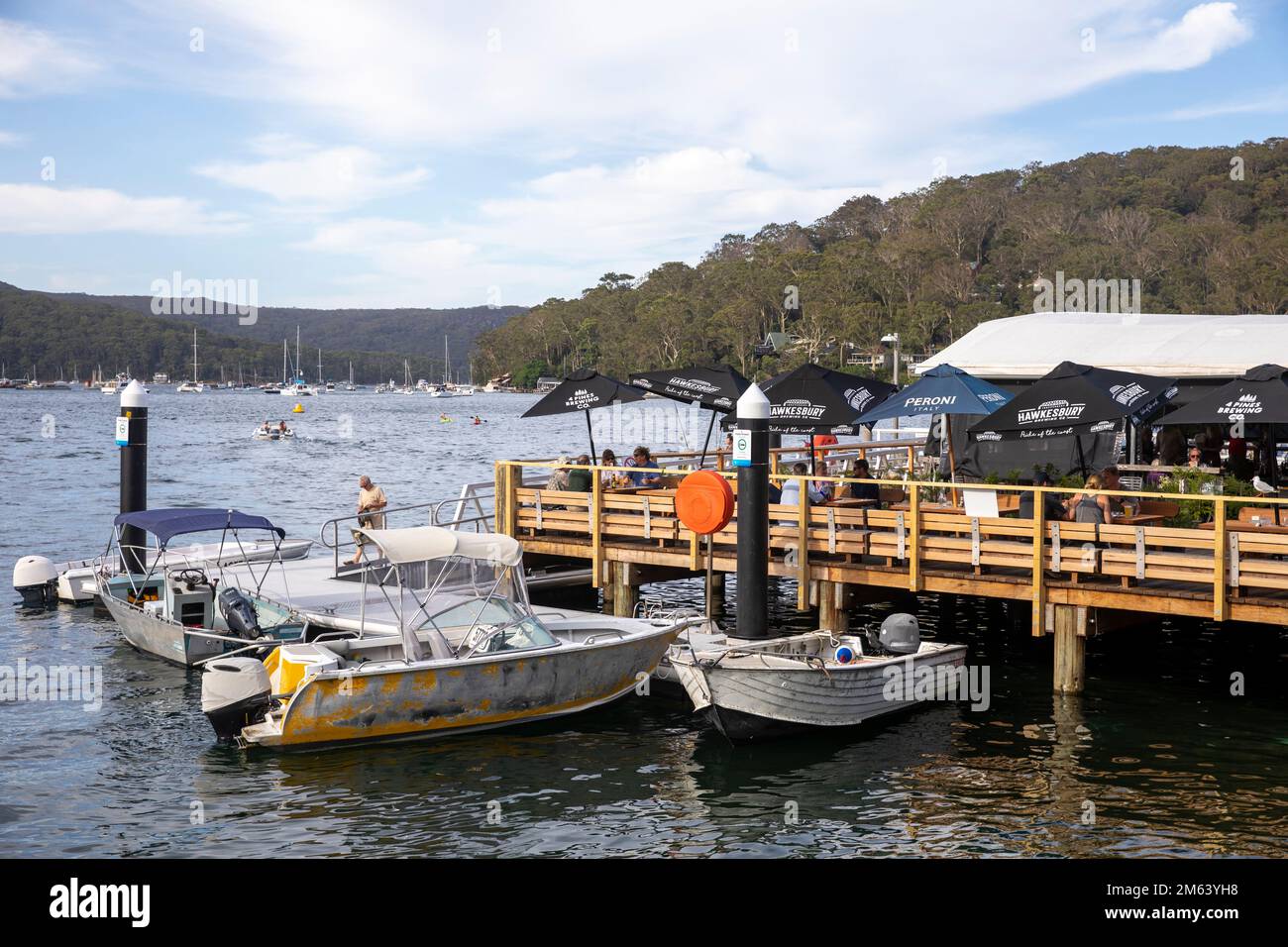 Church Point Sydney, people dining dinner at the Waterfront cafe ...