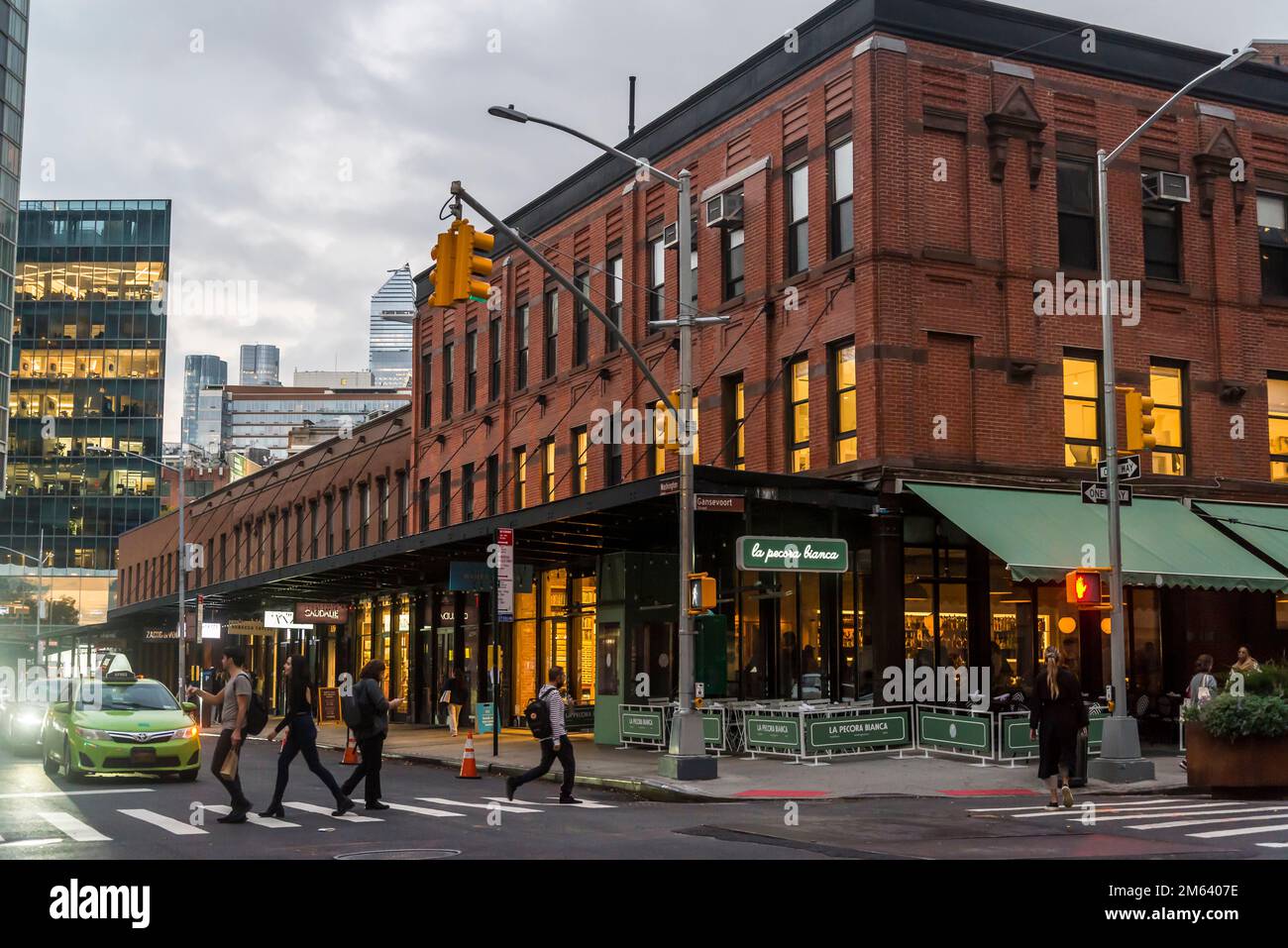 United new york manhattan meatpacking hi-res stock photography and ...