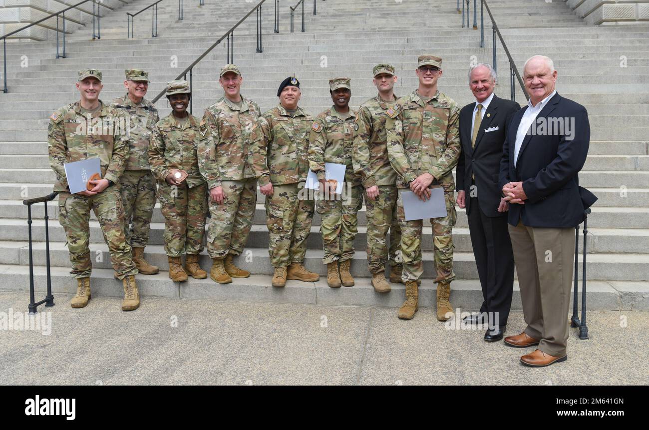 U.S. National Guard Soldiers and Airmen, and state and federal ...