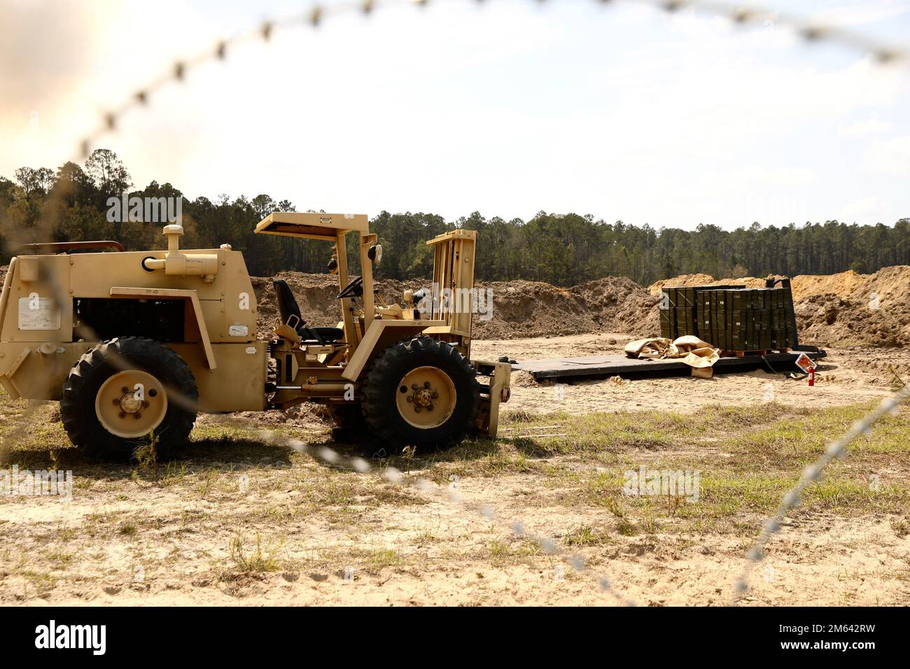 Soldiers assigned to the 24th Ordnance Company, 87th Division ...