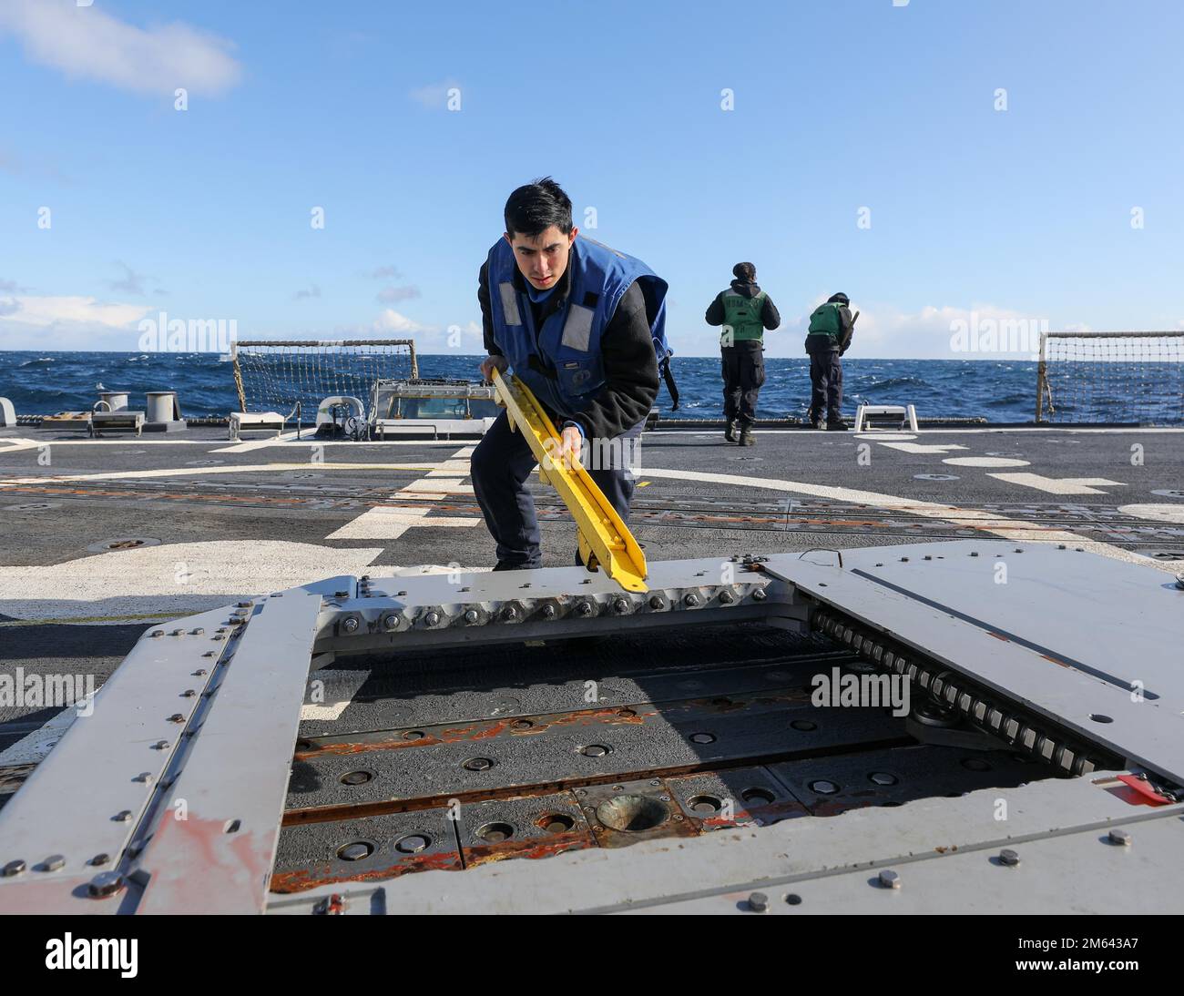 NORTH ATLANTIC OCEAN (March 30, 2022) Boatswain’s Mate Seaman Armando ...