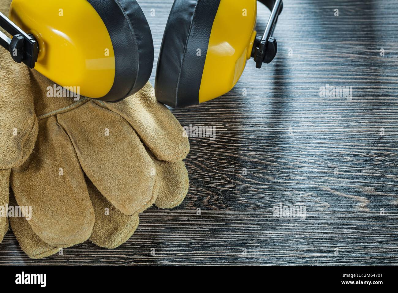Ear muffs gloves hi-res stock photography and images - Alamy