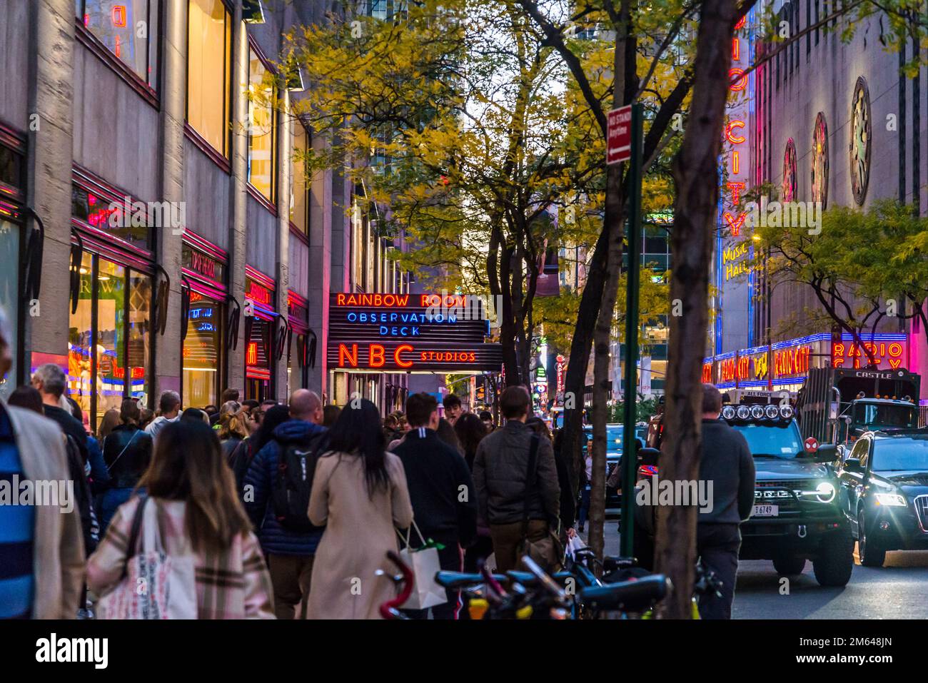 People queuing up in front of NBC studios, West 50th Street, New York ...