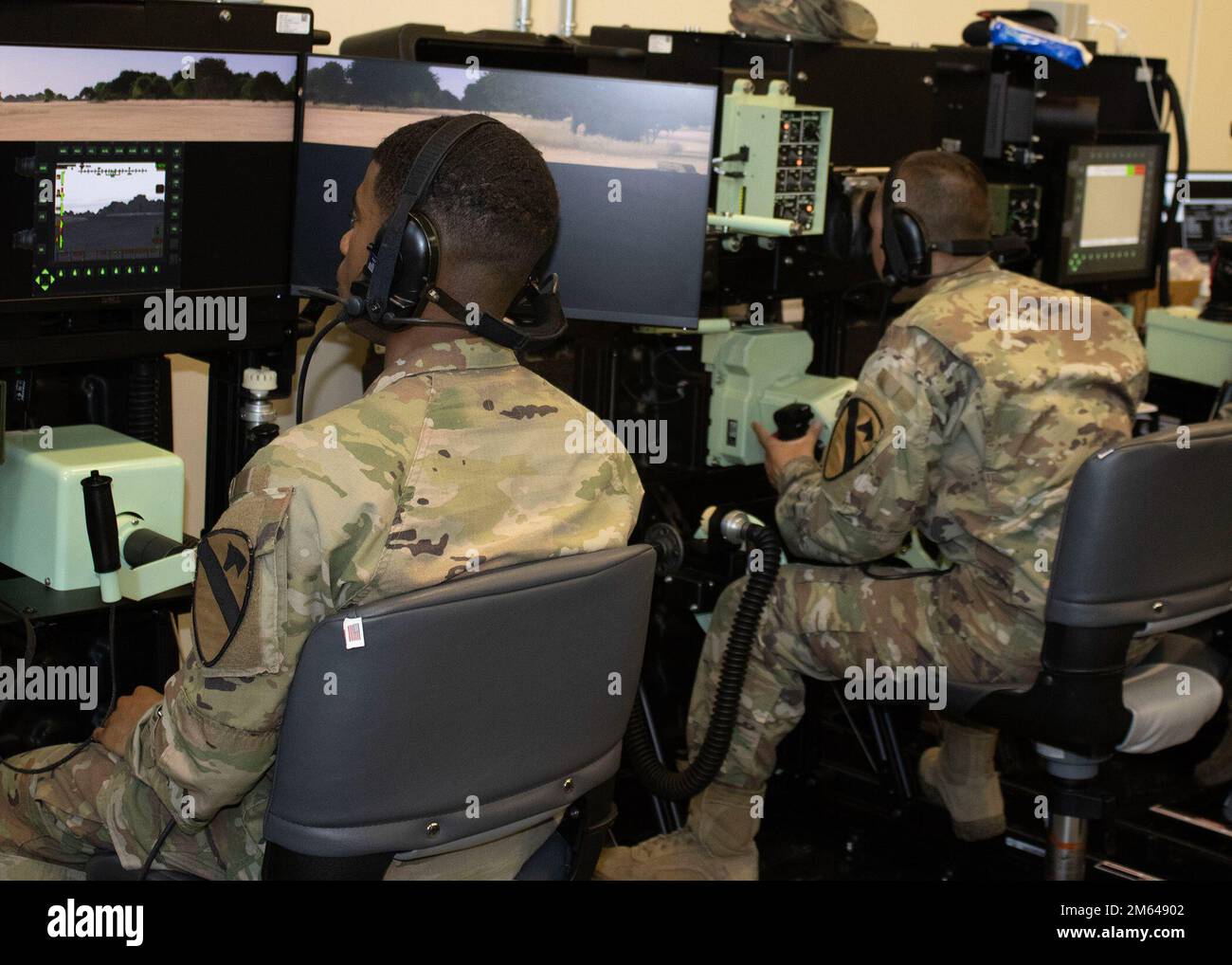 Soliders take part in the Synthetic Training Environment - Information ...