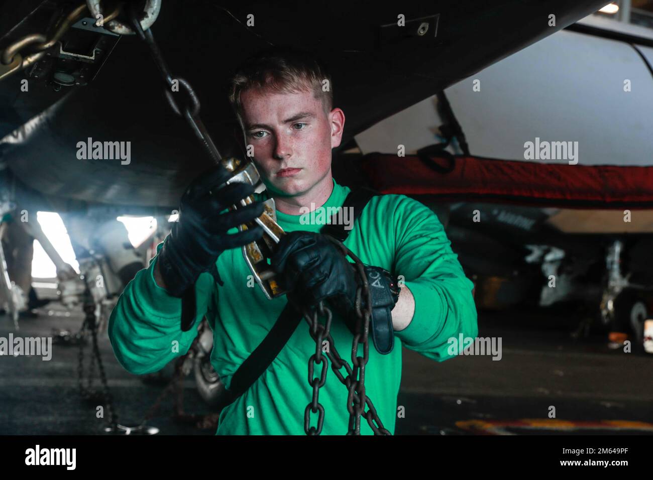 SOUTH CHINA SEA (March 31, 2022) Aviation Electronics Technician Airman ...