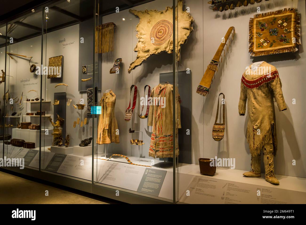display of original Native American art & artifacts, National Museum of ...