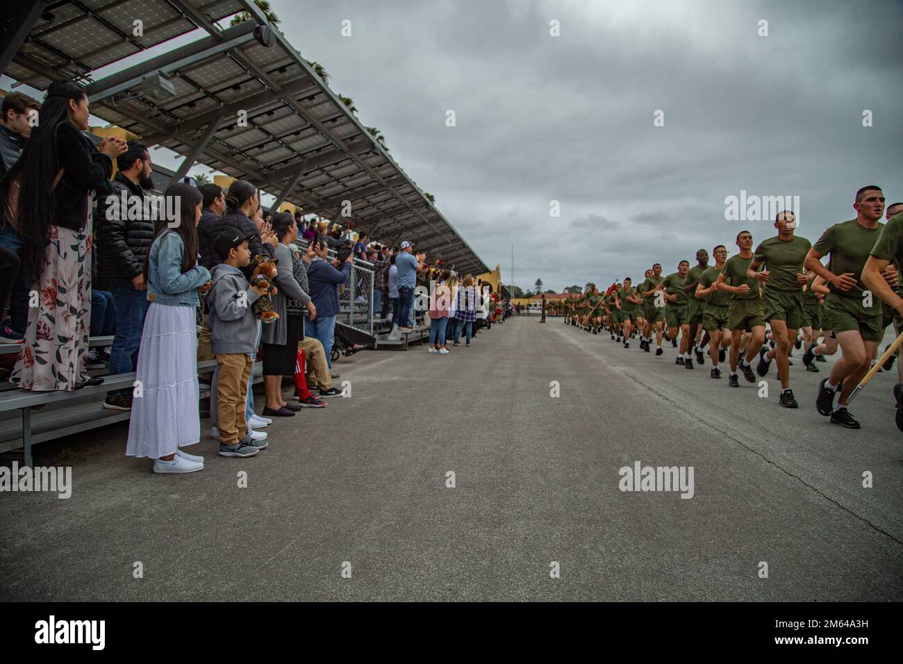 New U.S. Marines with India Company, 3rd Recruit Training Battalion ...