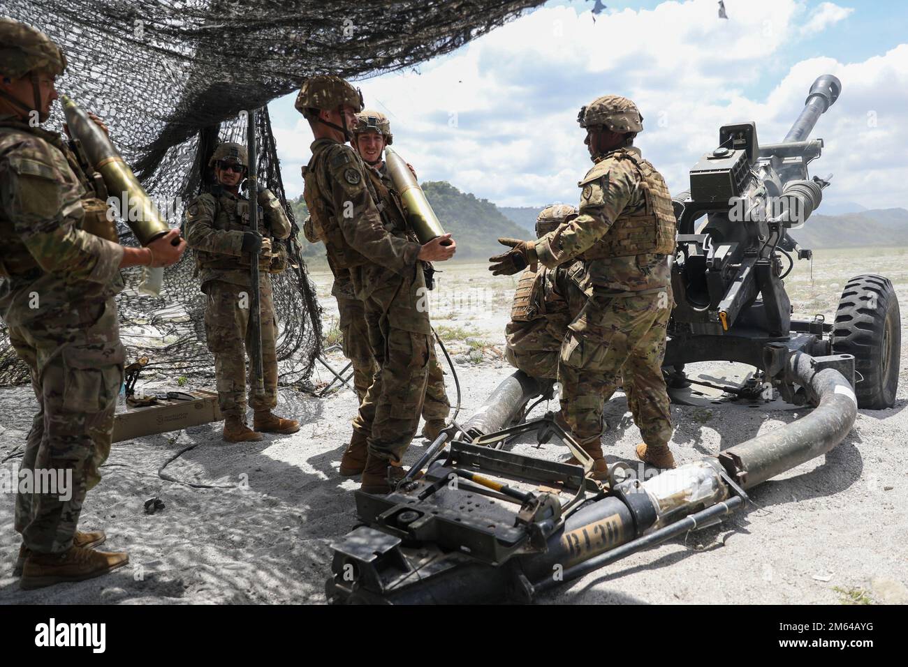 U.S. Army Soldiers assigned to Battery B, 3rd Battalion, 7th Field Artillery Regiment, 25th ...
