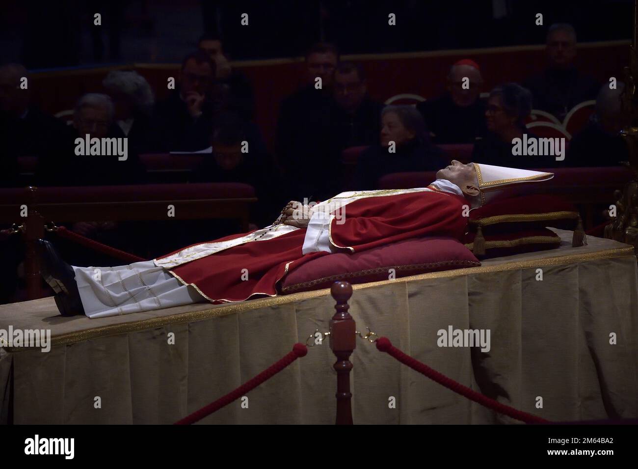 Vatican City State, . 02nd Jan, 2023. The body of late Pope Emeritus ...