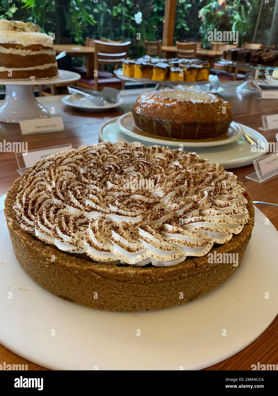 Large buffet table hi-res stock photography and images - Alamy