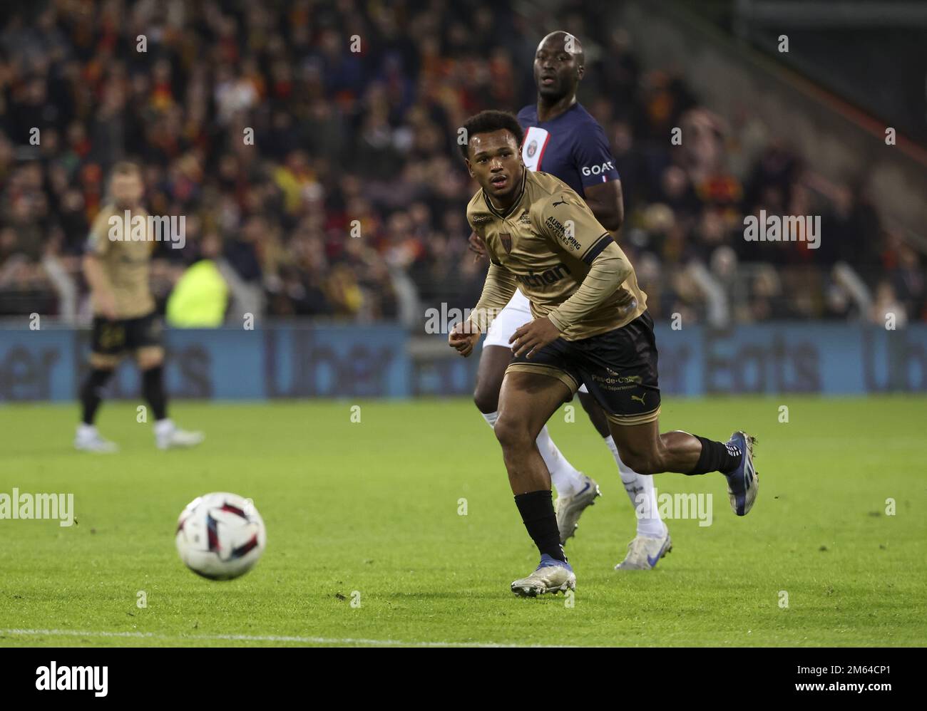 Lois openda psg hi-res stock photography and images - Alamy