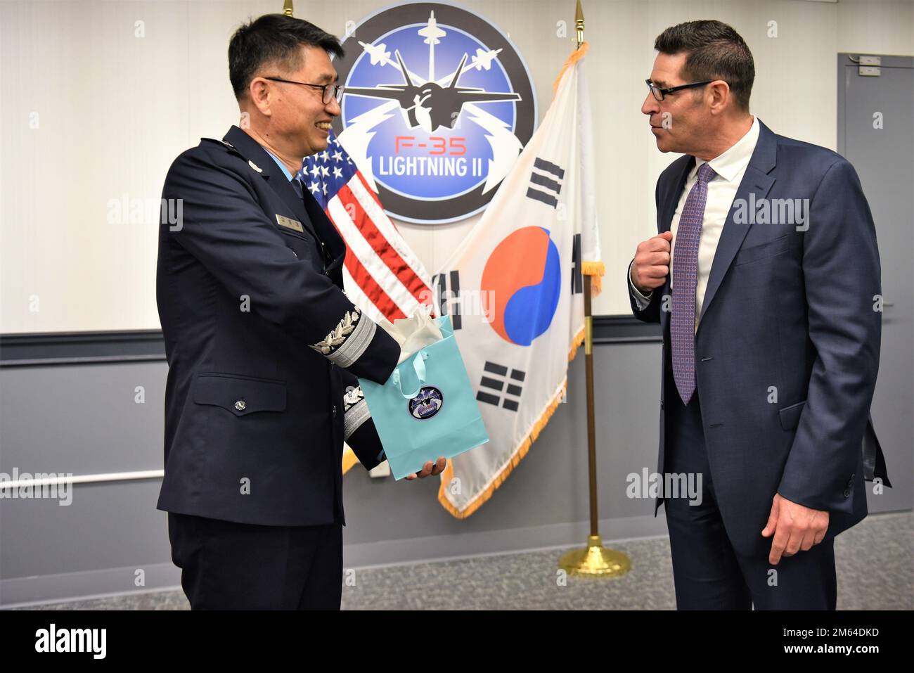 Brigadier general kim hi-res stock photography and images - Alamy
