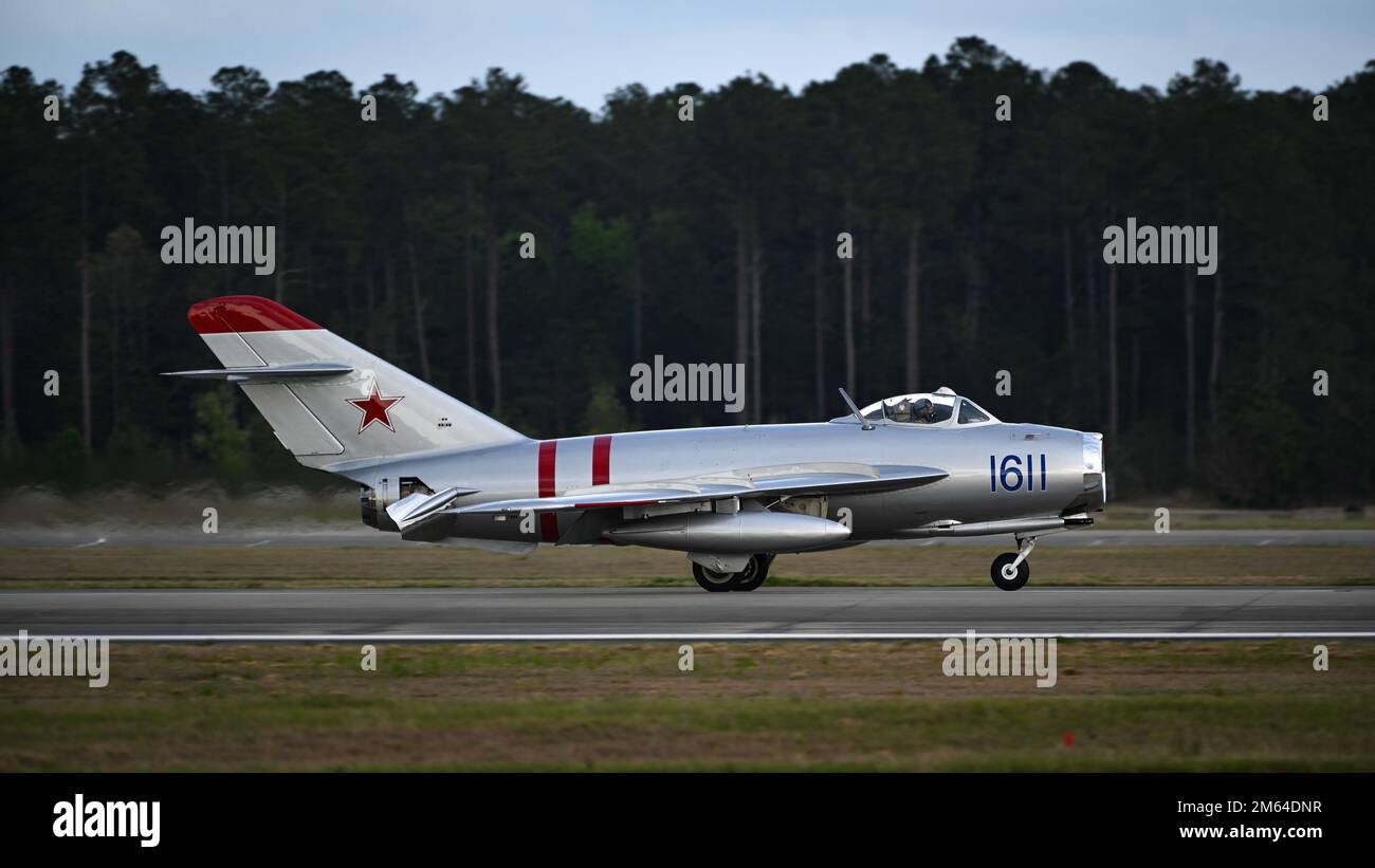 Randy Ball, an air demonstration pilot for the MIG-17, lands at Shaw ...