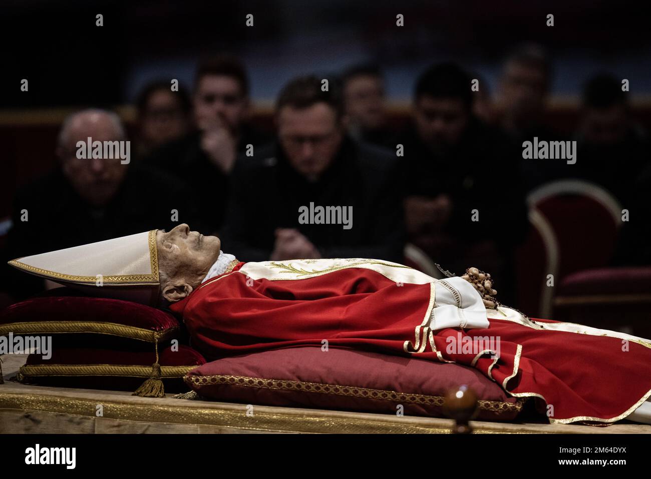Vatican City, Vatican. 02nd Jan, 2023. The body of Pope Emeritus ...