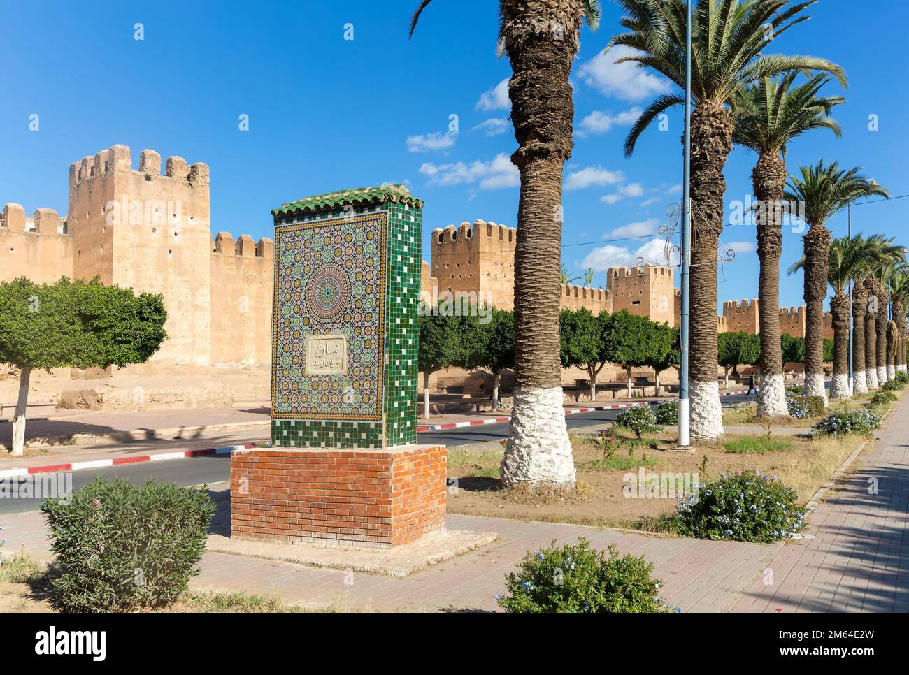 Taroudant morocco city walls ramparts hi-res stock photography and ...