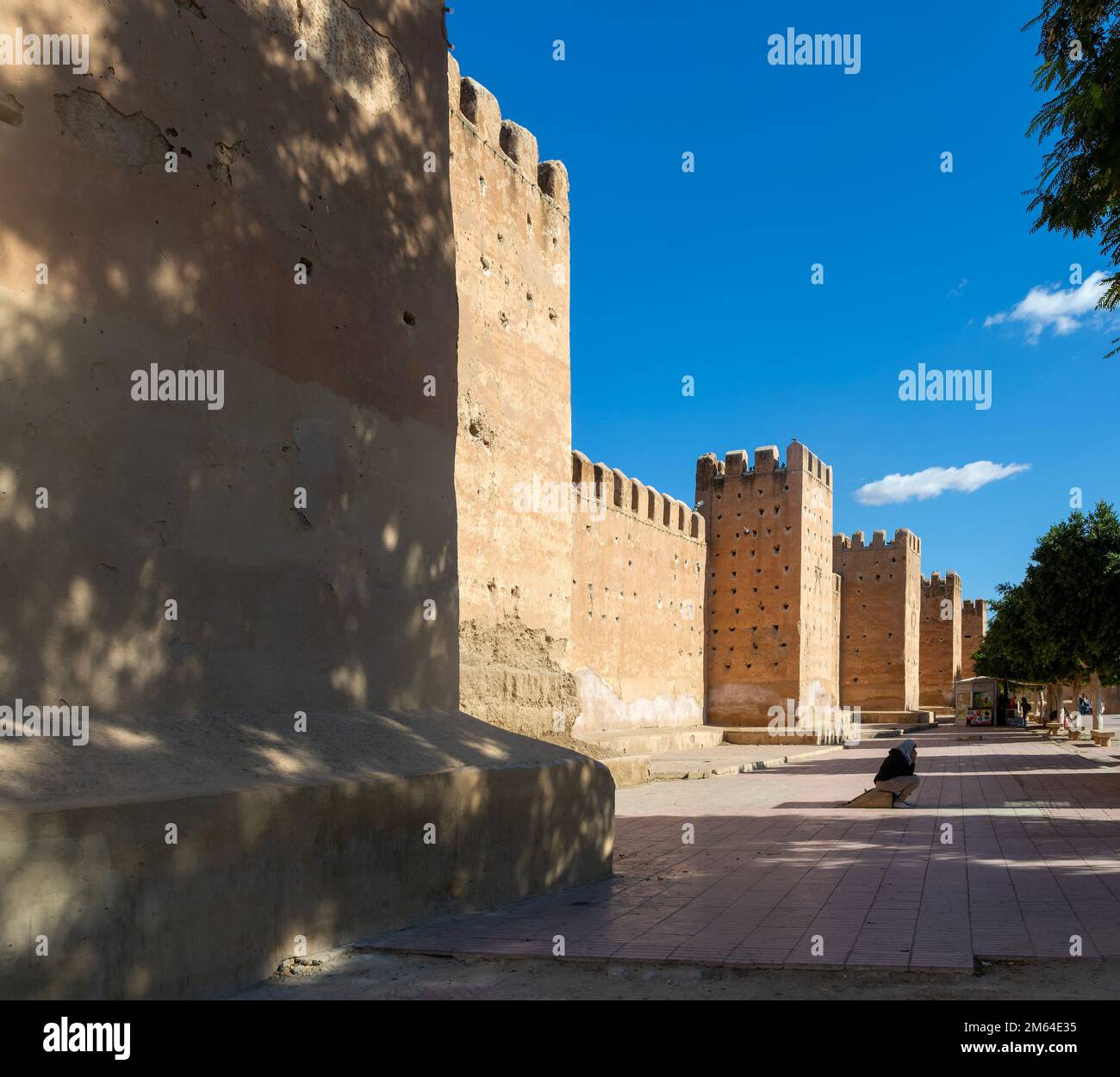 Taroudant morocco city walls ramparts hi-res stock photography and ...