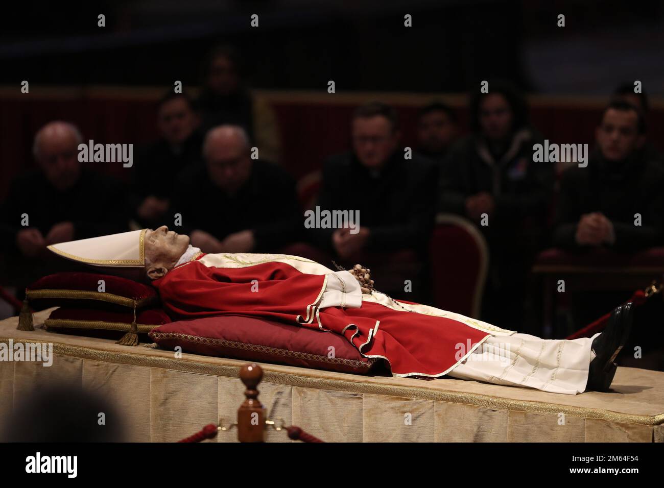 Rome, . 16th Oct, 2022. Rome, Italy 02.01.2023: The body of Pope ...