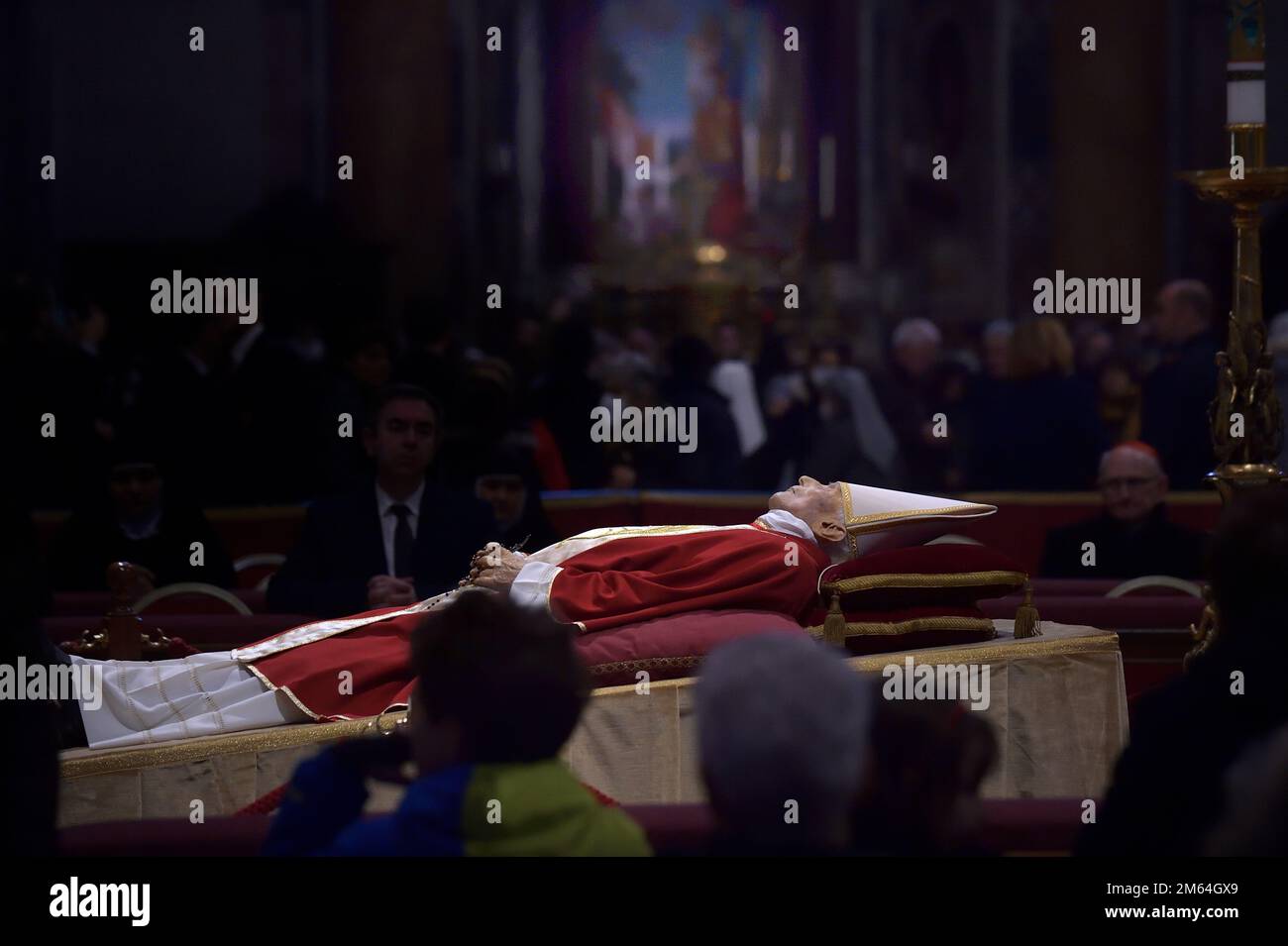 Vatican City State, . 02nd Jan, 2023. The body of late Pope Emeritus ...