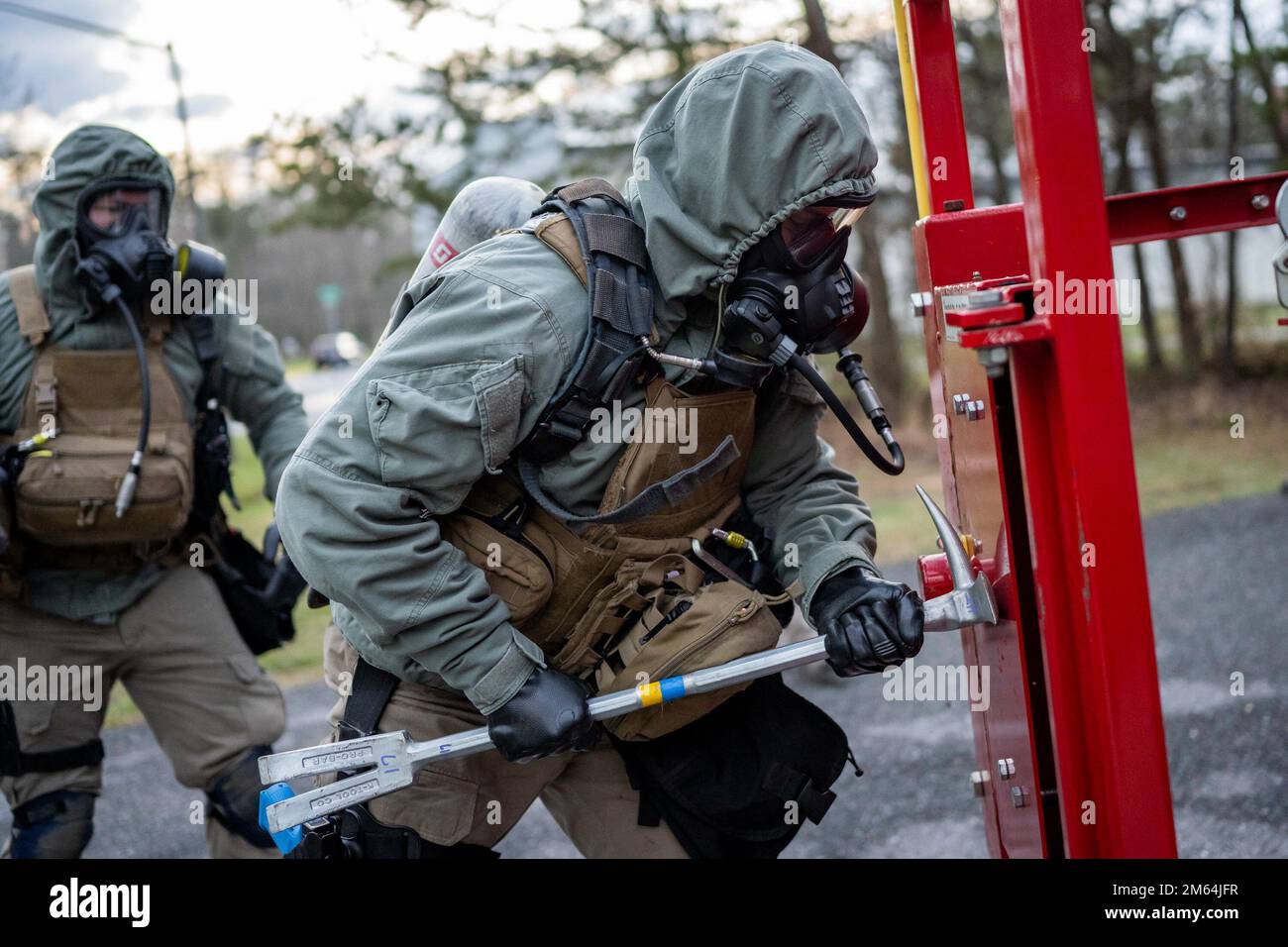 U.S. Secret Service Special Agents and Officers conduct a final exercise for the Hazardous Agent ...