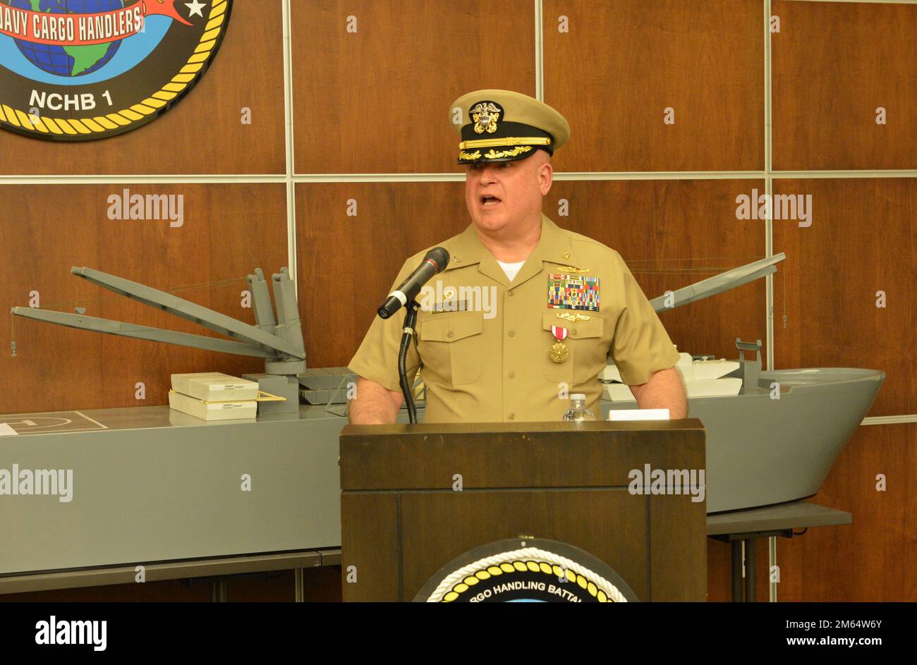 First Navy Expeditionary Logistics Regiment (NELR) held a change of ...