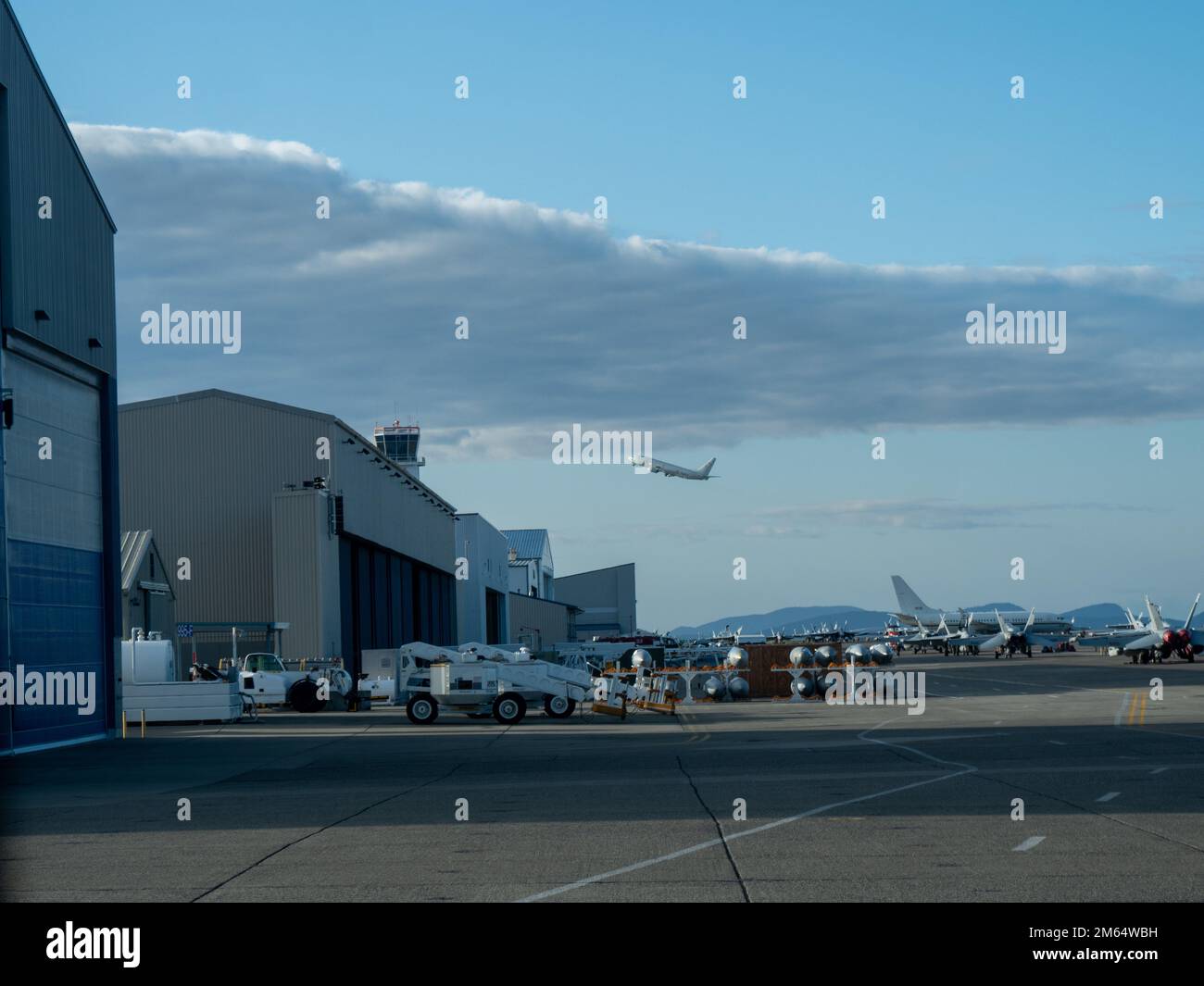 220401-N-VH871-1259 NAVAL AIR STATION WHIDBEY ISLAND, Washington (April ...