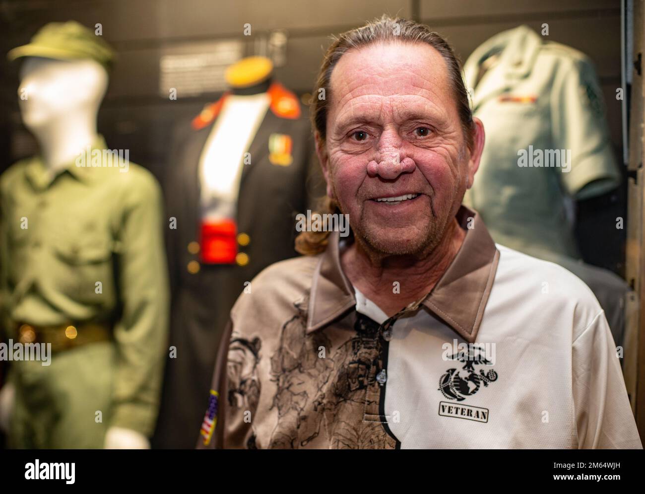 U.S. Marine Corps veteran Robert D. Ruggiero visits the Marine Corps ...