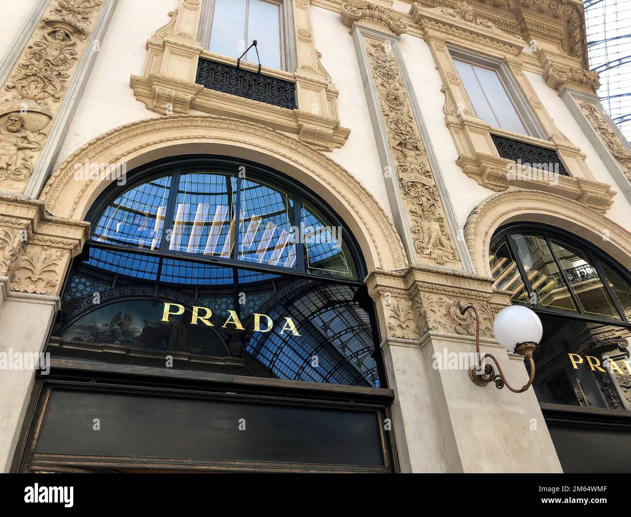 Cartier milan hi-res stock photography and images - Alamy