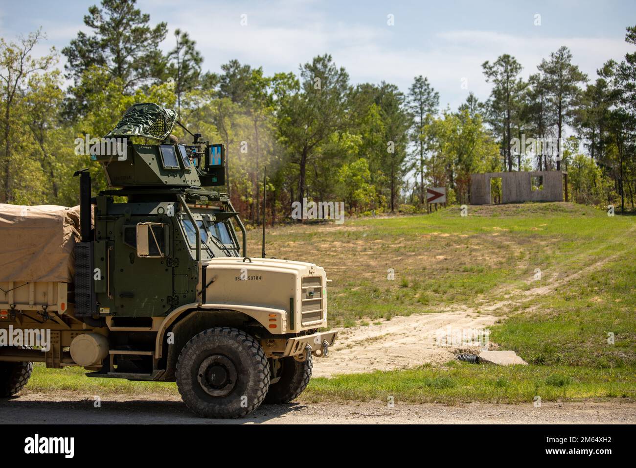 U.S. Marines with Combat Logistics Regiment 37, 3rd Marine Logistics ...
