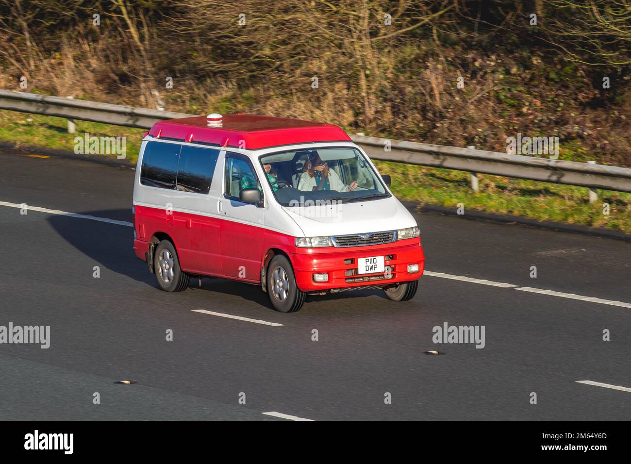Minibus petrol 2490 cc hi-res stock photography and images - Alamy