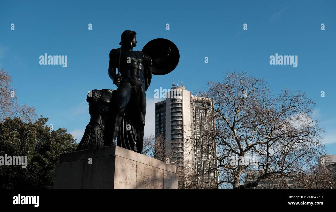 Statue achilles wellington hyde memorial park hi-res stock photography ...