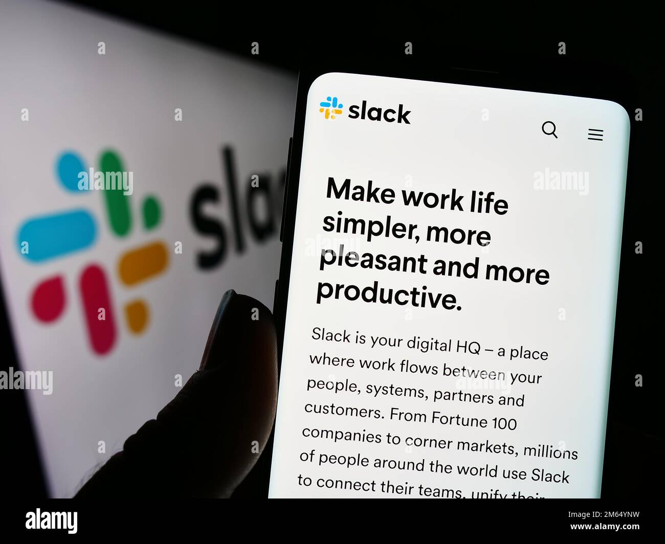 Slack logo hi-res stock photography and images - Alamy