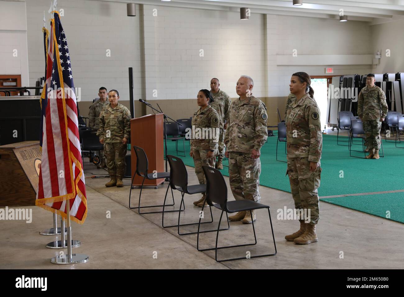 Hawaii Army National Guard Soldiers of Headquarters and Headquarters ...