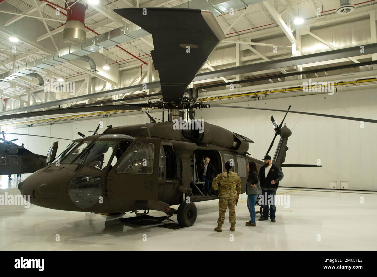 Uh 60 black hawk interior hi-res stock photography and images - Alamy