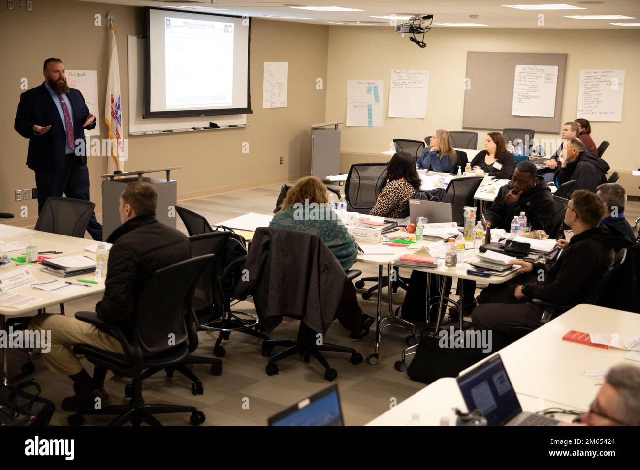 A staff member from the Family readiness program educates Soldiers ...