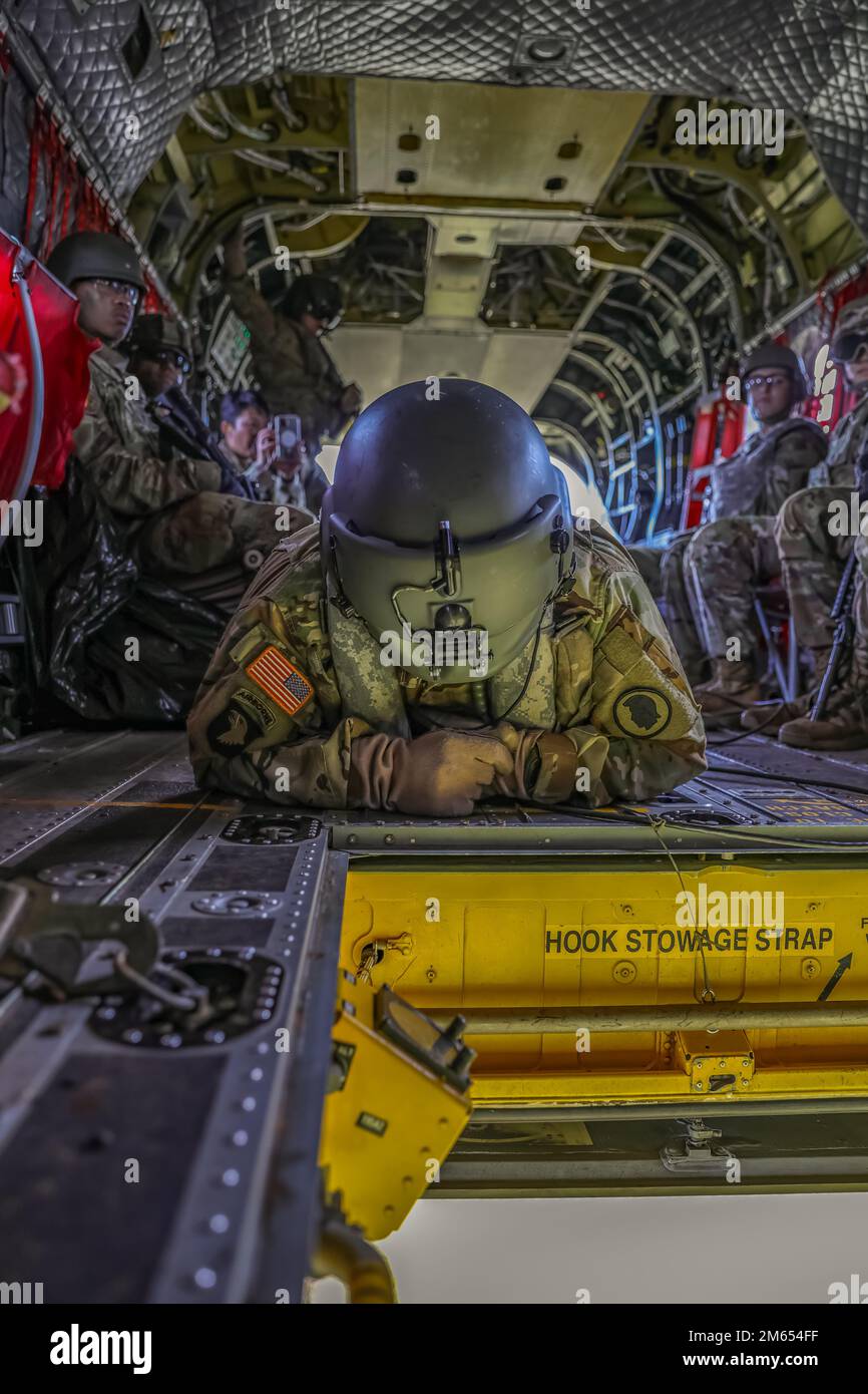 Hawaii Army National Guard Sgt. Jarrick F. Hayashi, a CH-47 Chinook ...