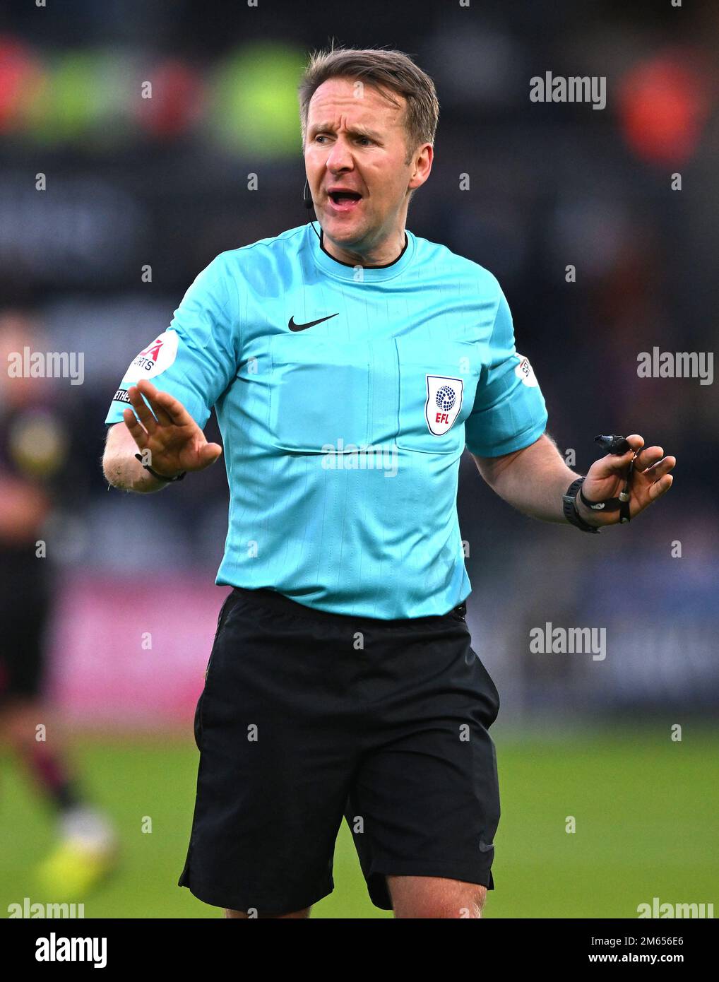 Referee Oliver Langford during the Sky Bet Championship match at the ...