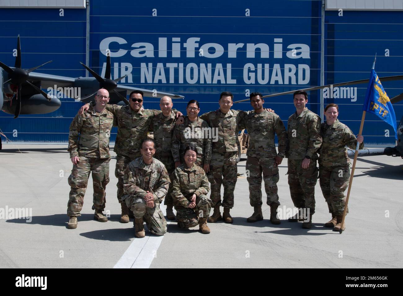 Airmen from the 129th Rescue Wing, California Air National Guard ...