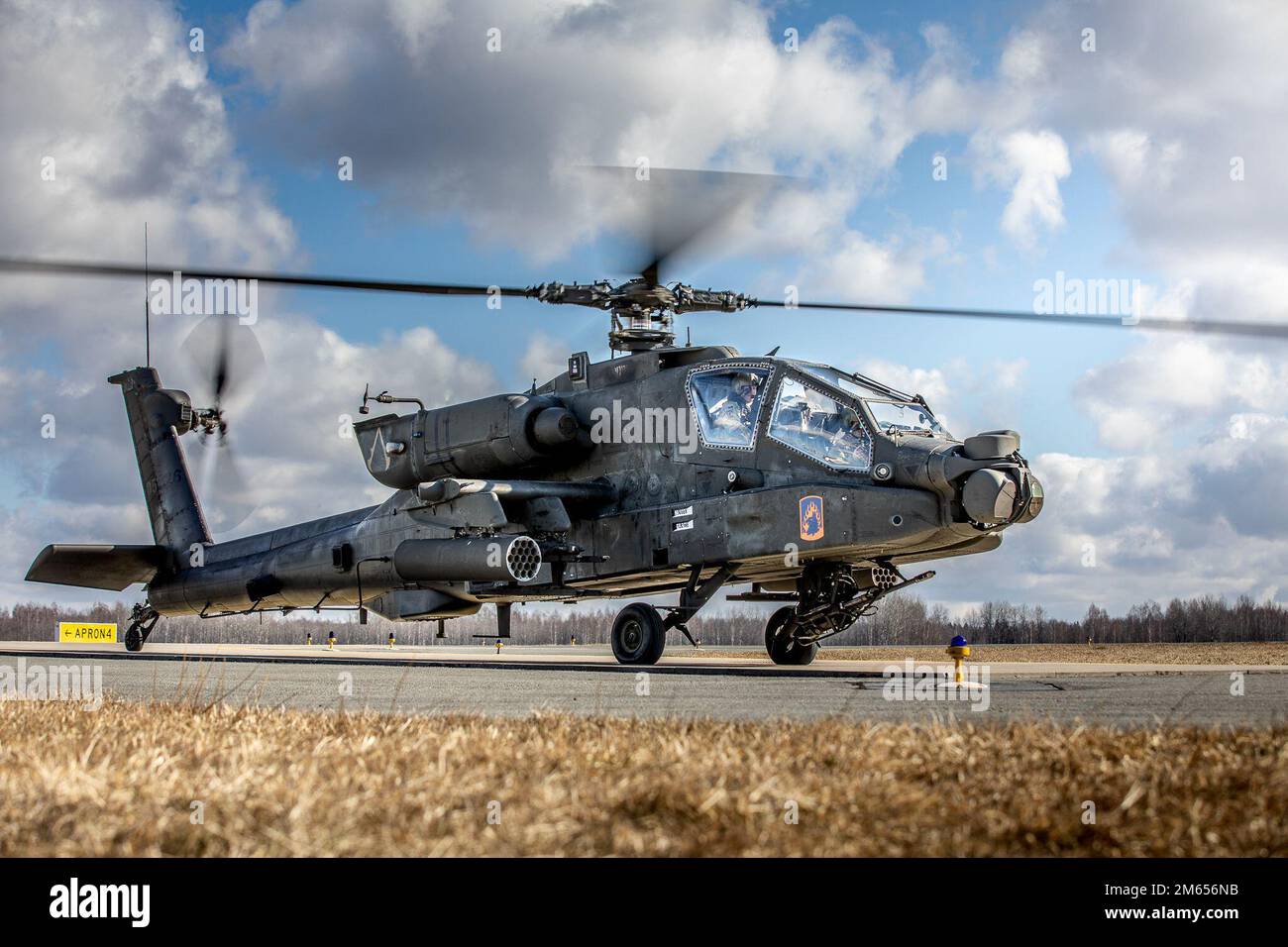 U.S. Army 1st. Lt. Jacob Kelley and Chief Warrant Officer 4 Joe Lorman ...