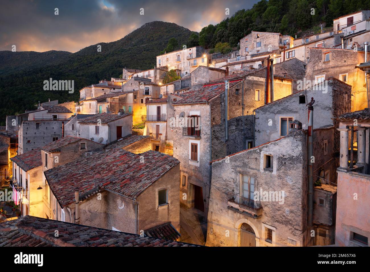 Old town calabria italy hi-res stock photography and images - Alamy