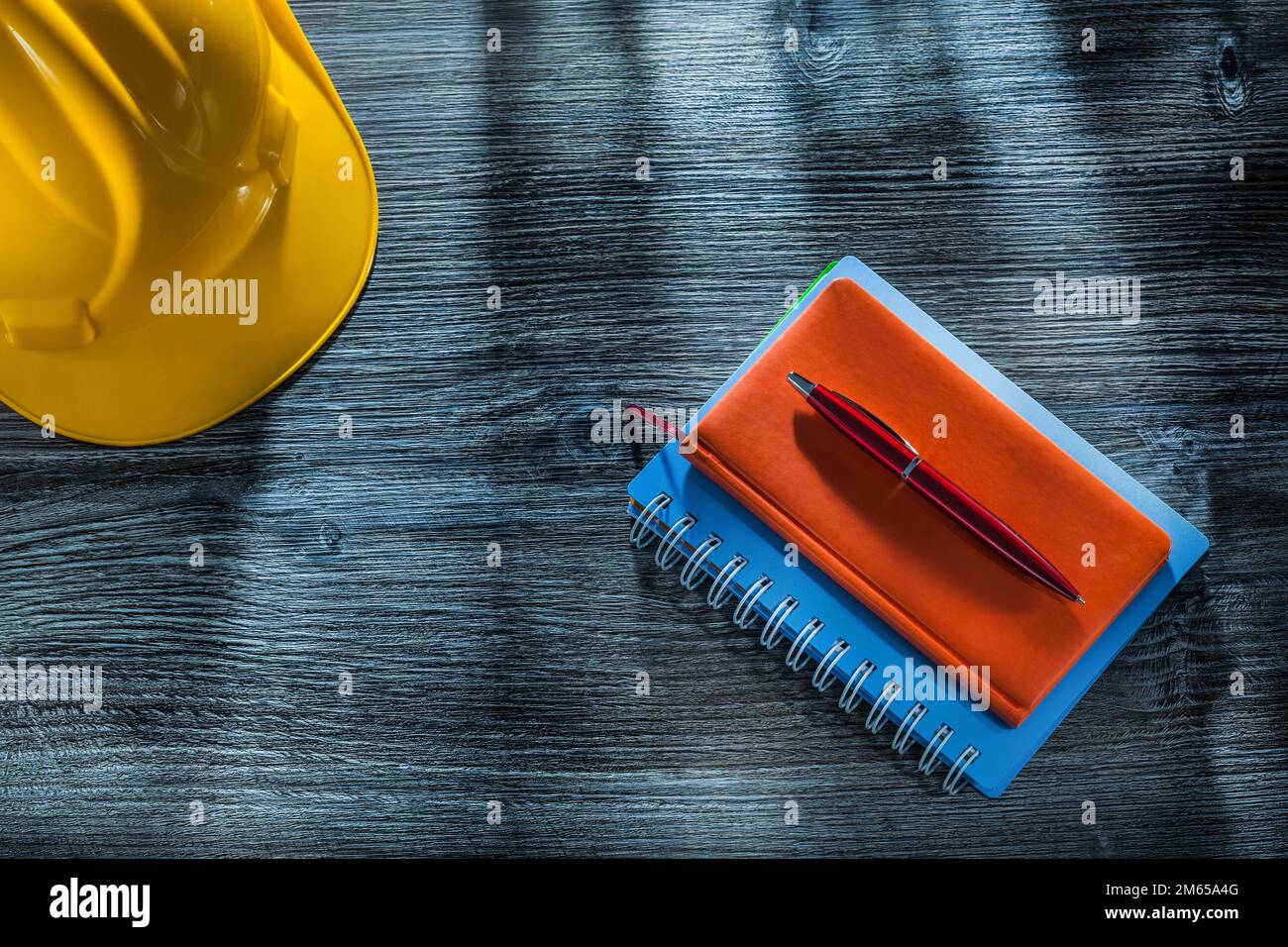 Notebook ballpoint pen hi-res stock photography and images - Alamy
